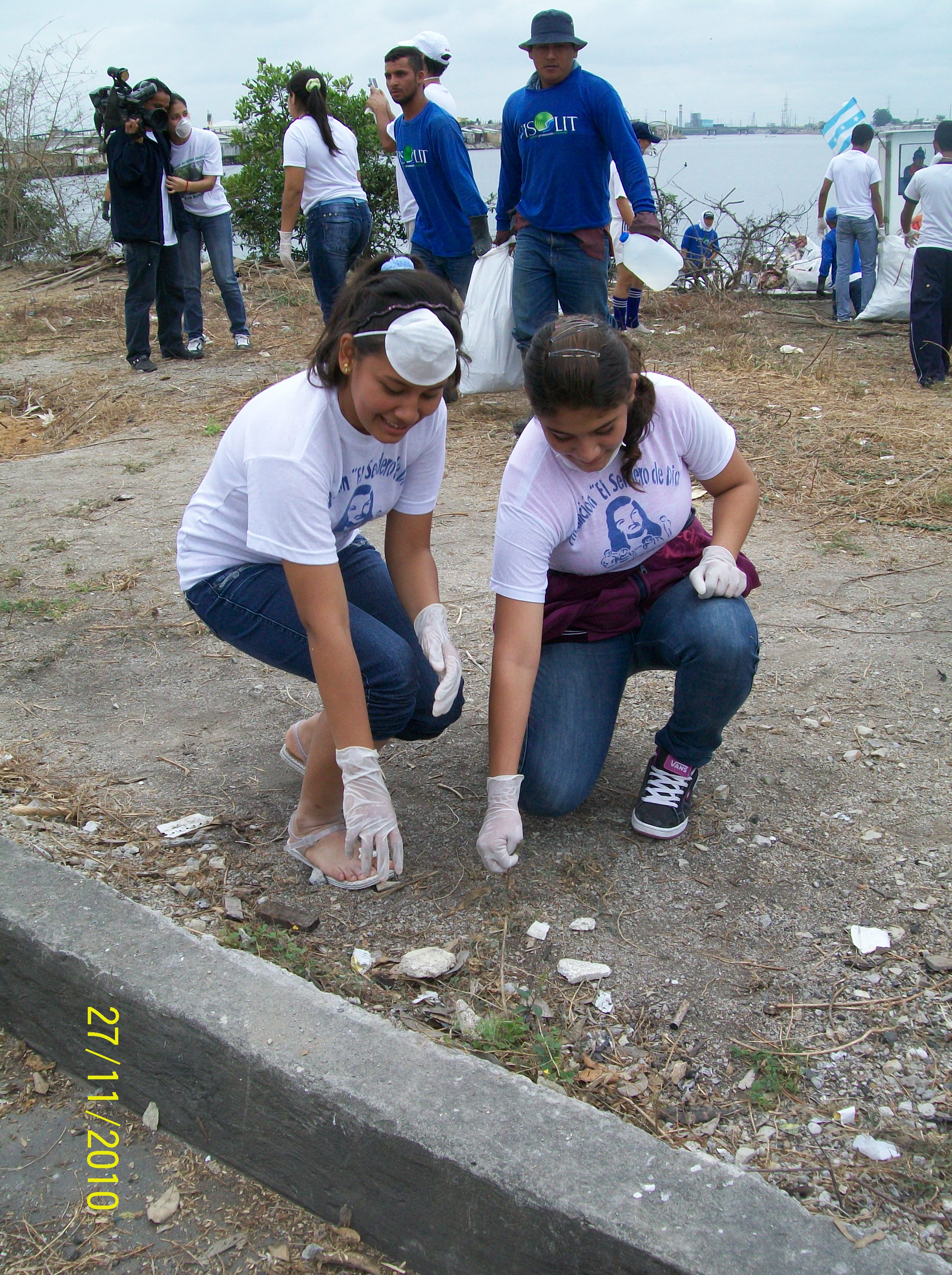 Trabajando por la comunidad » 2011 » octubre » 30