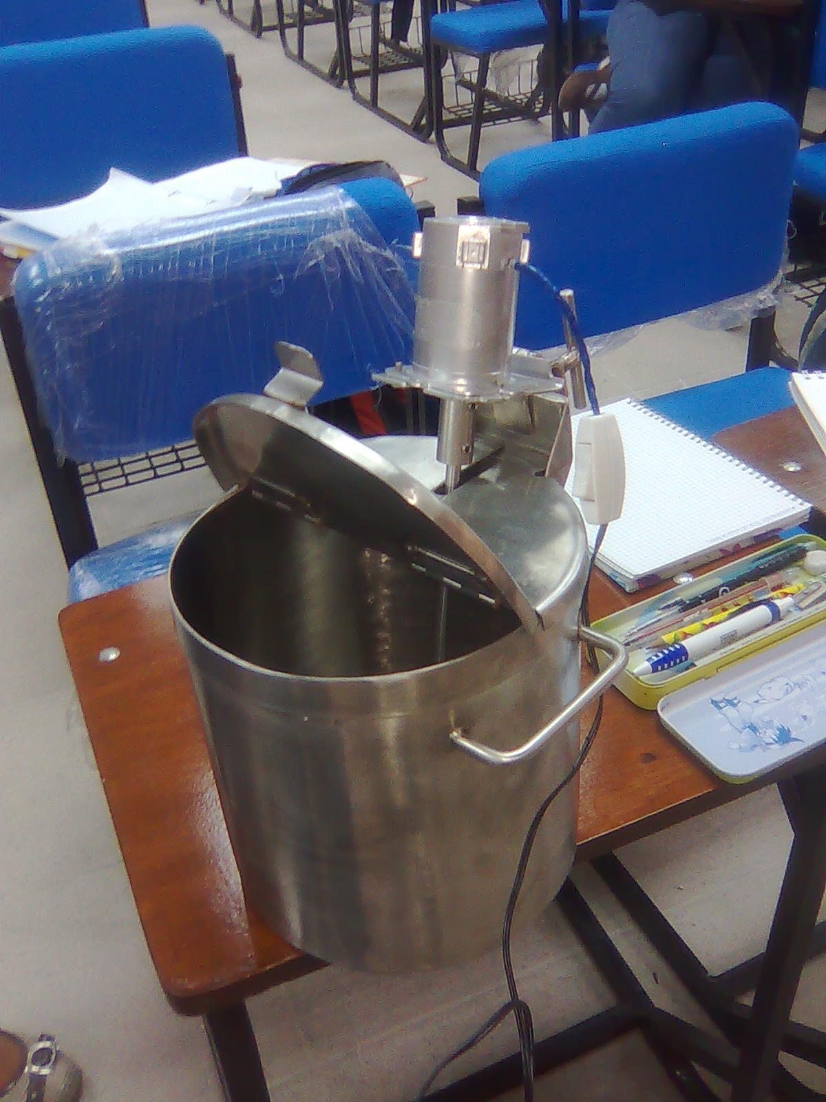 CONSTRUCCIÓN DE REACTORES BATCH POR ESTUDIANTES DE ING. QUÍMICA-ESPOL ...