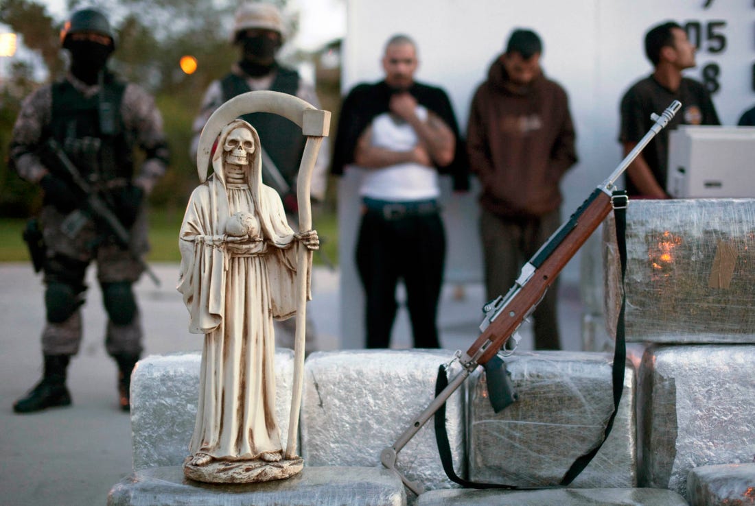 ¿Qué es la santa muerte? – Viajando Por Tu País